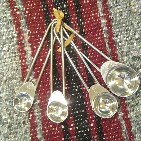 Vintage | Kitchen | Measuring Spoons | Poshmark